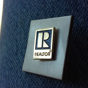 Realtor Pin for Real Estate Agent - Etsy