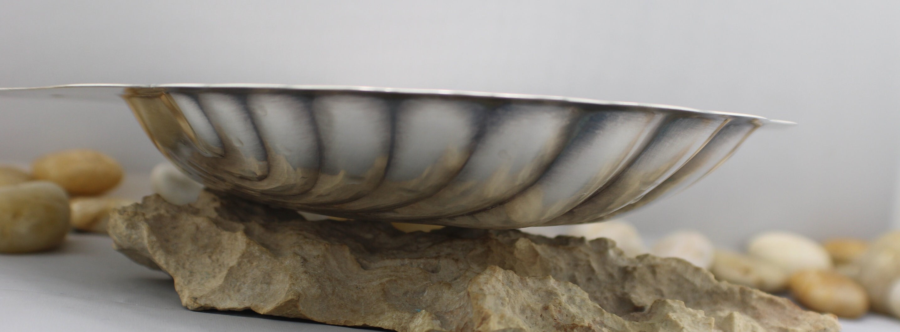 Vintage ONEIDA Silversmiths Shell-shaped Candy/bon Bon Bowl, Set of 2 ...