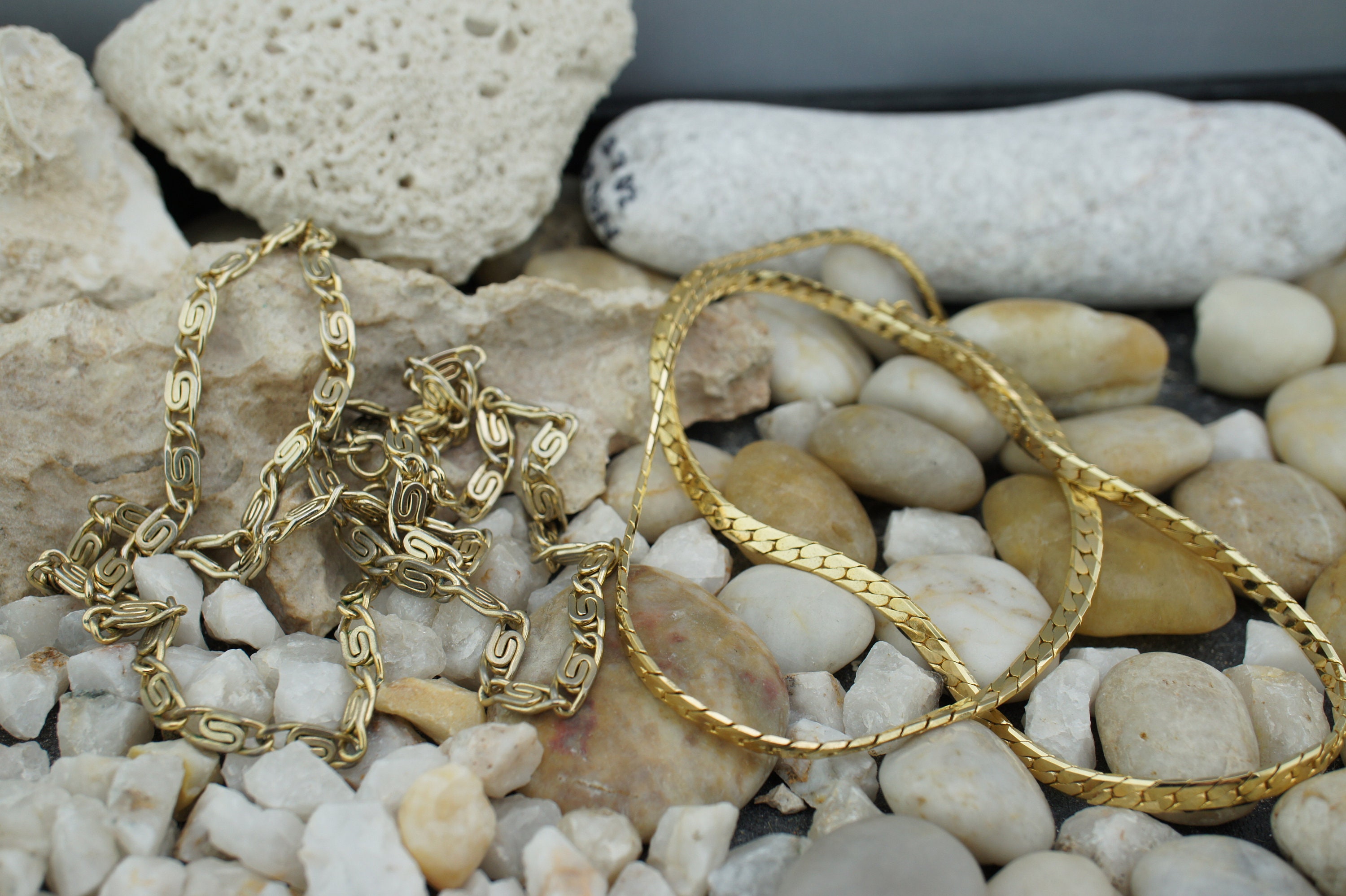 Set of 2 Chains Necklaces Vintage Art Deco Jewelry Gold Tone Chain ...