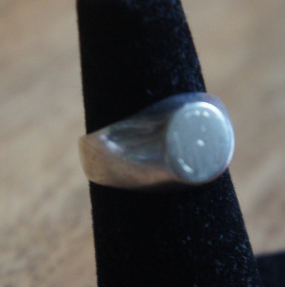 Vintage Ring 925 Sterling Silver Stamping Ring Sign… - Gem