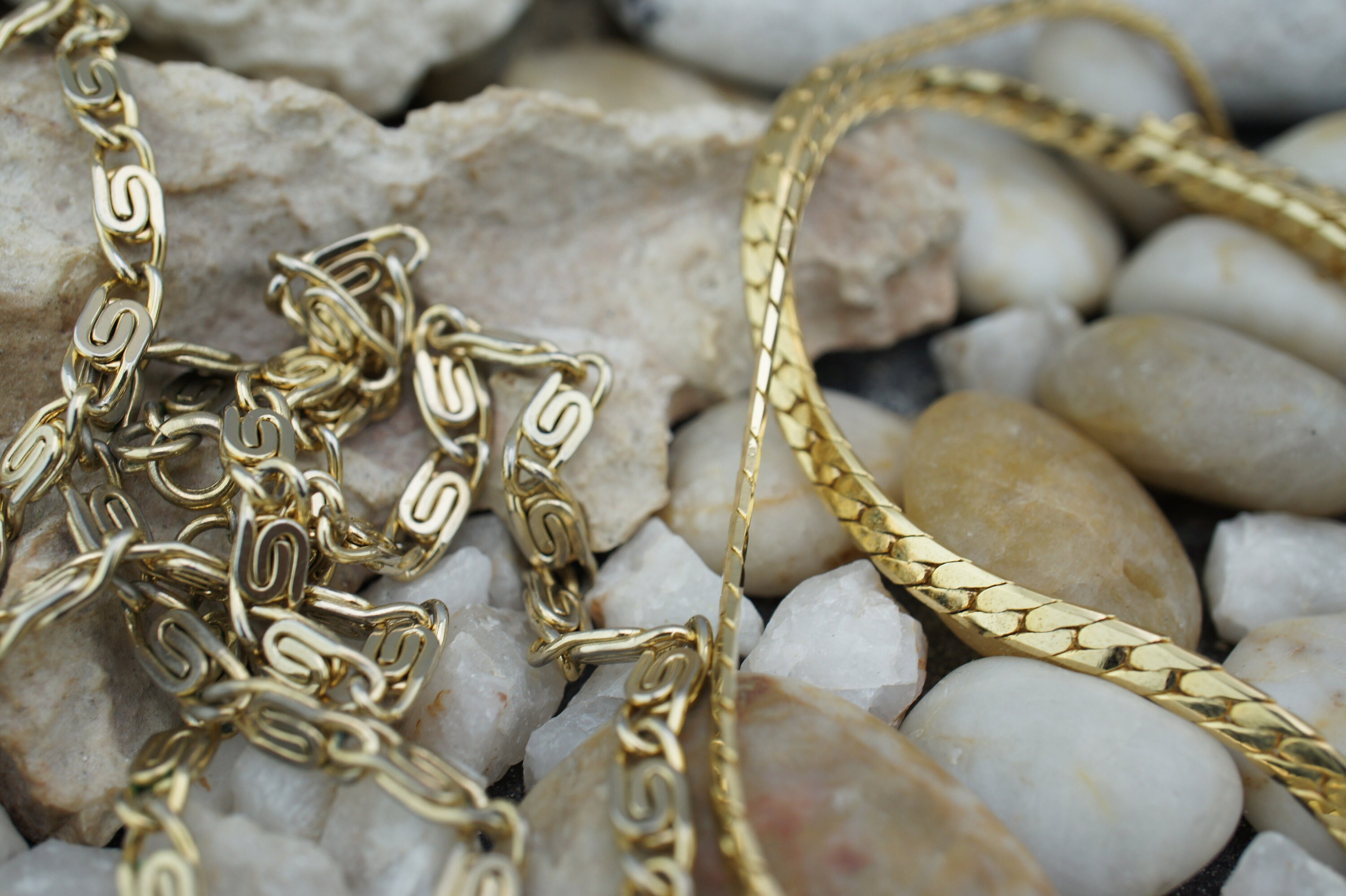 Set of 2 Chains Necklaces Vintage Art Deco Jewelry Gold Tone Chain ...