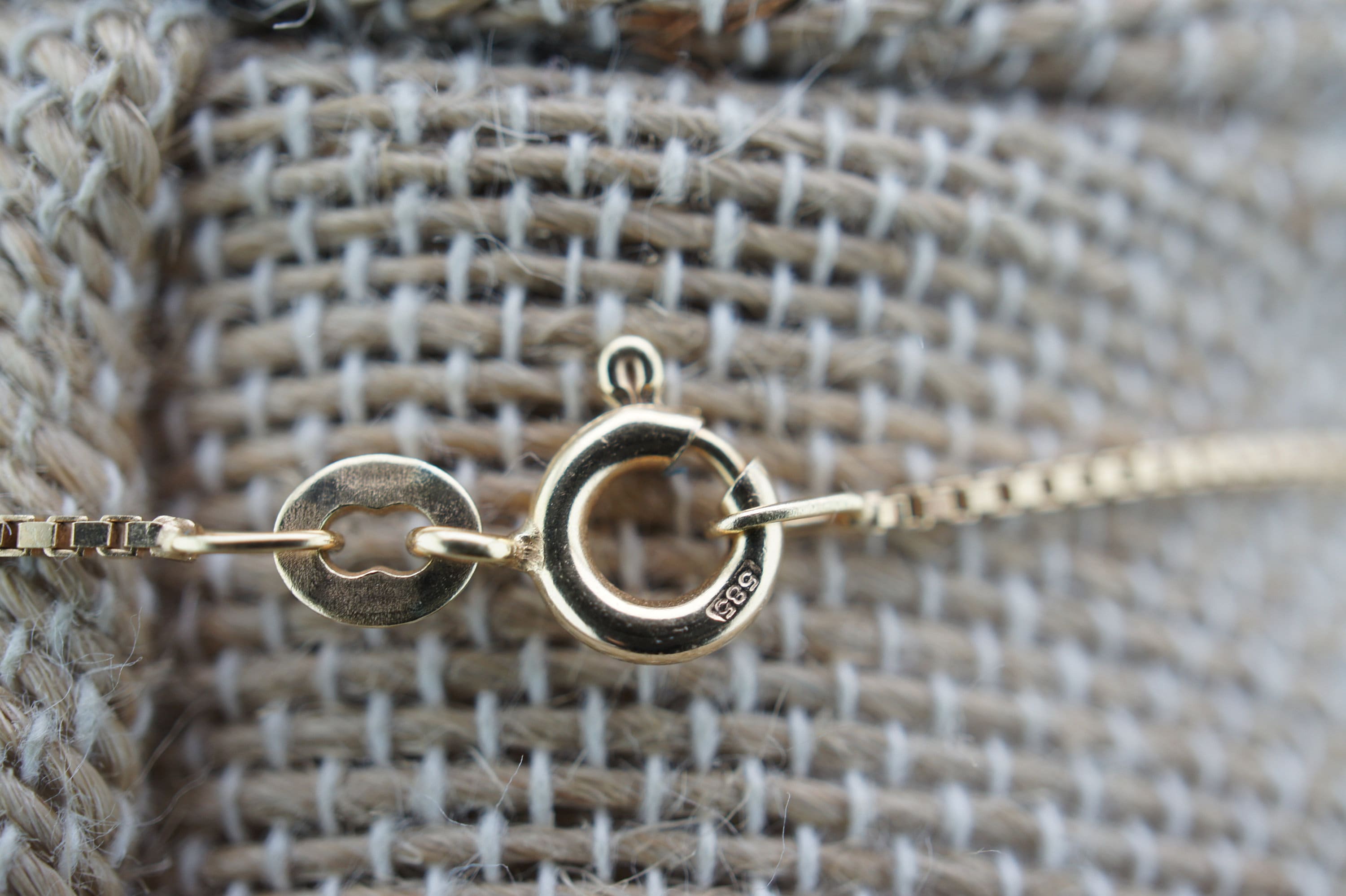 585 14K Solid Gold Chain Necklace Box Design Vintage Art Deco | Etsy