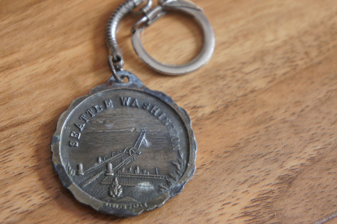 Vintage Men Keychain Men Keyring Unique Keychain Birthday Gift ...