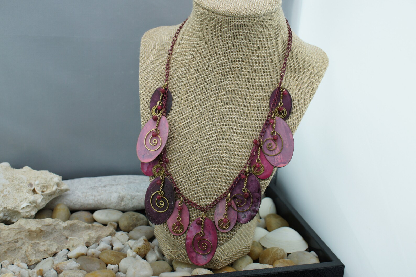 Purple Color Gold Tone Charms Balls Oval Metallic Curl Necklace Chain ...