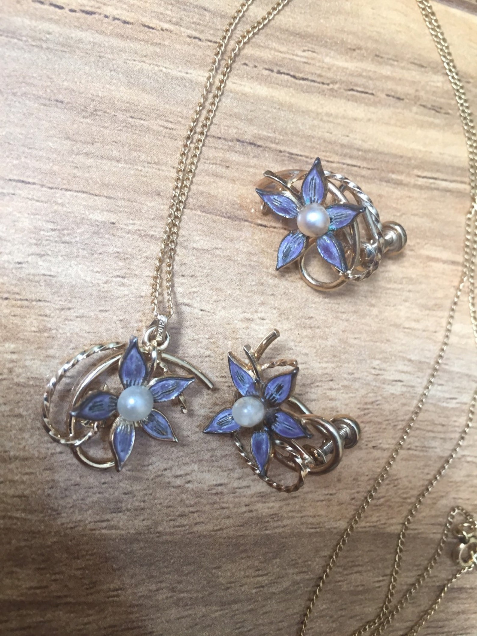 Vintage Jewelry Chain Necklace JANICE 12 KGF Blue / on Gold Necklace ...