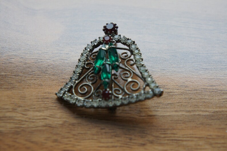 Vintage Cute Christmas Bell Pin High Quality Austrian Crystal ...