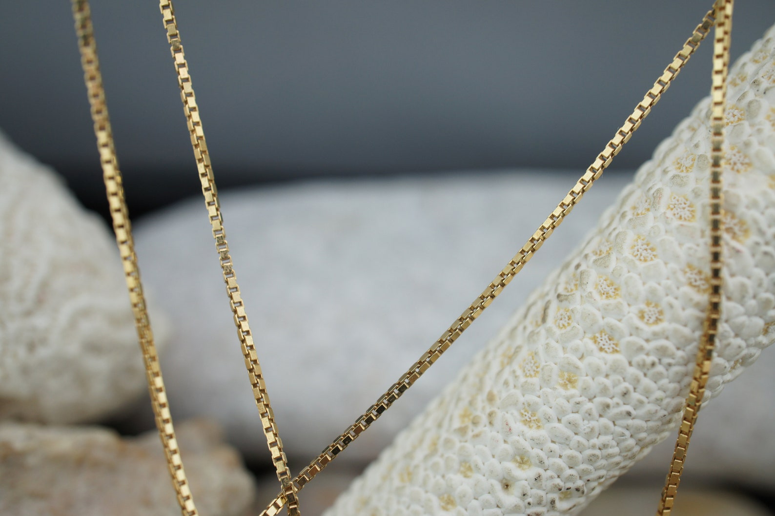 585 14K Solid Gold Chain Necklace Box Design Vintage Art Deco | Etsy