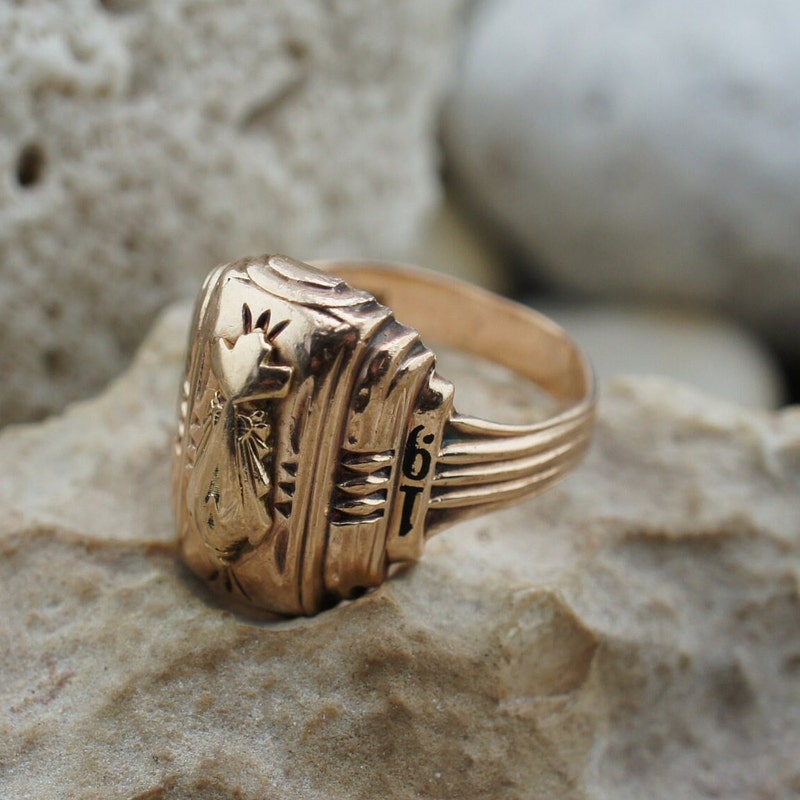 Signet Class Rings - Etsy