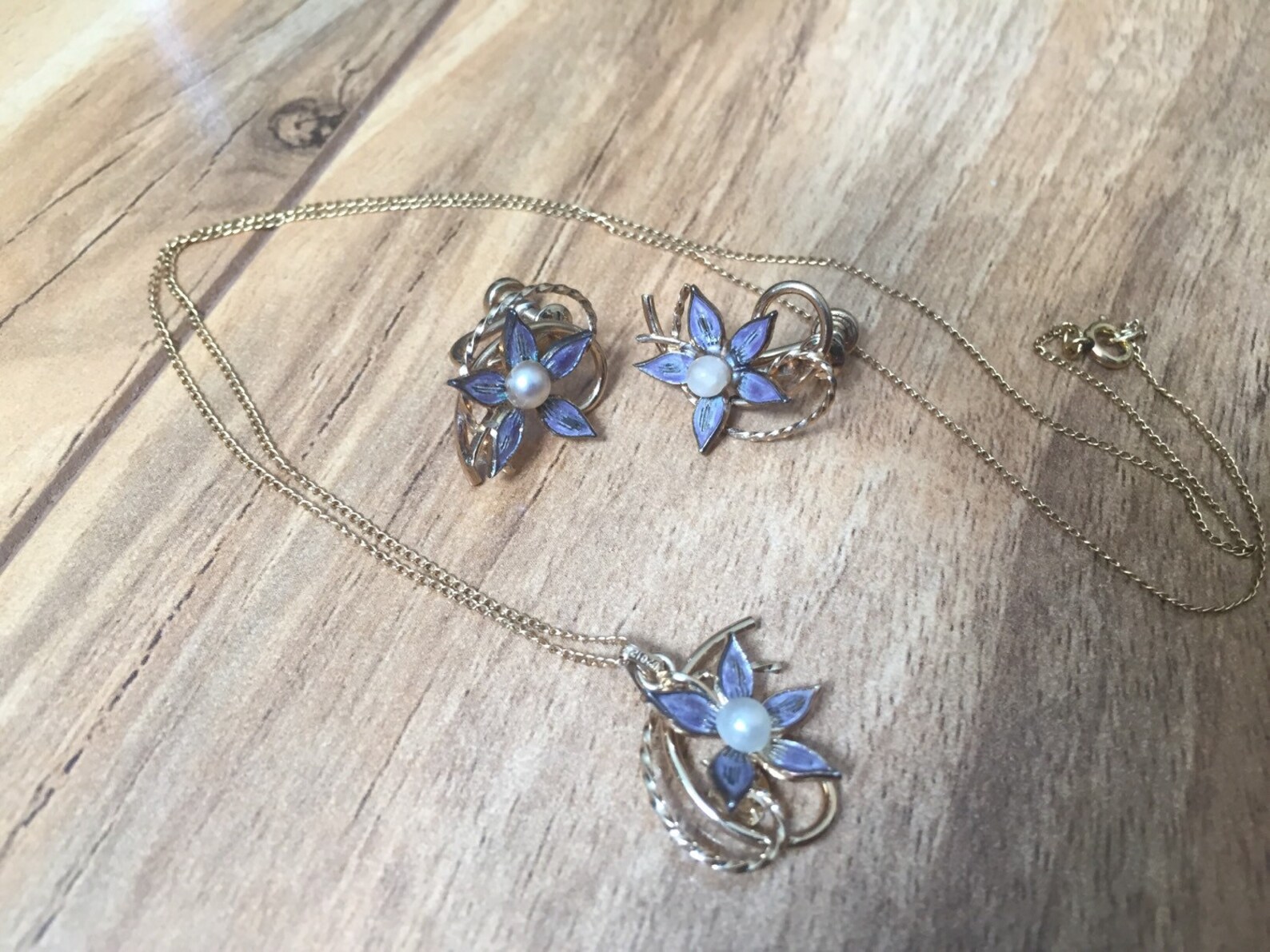 Vintage Jewelry Chain Necklace JANICE 12 KGF Blue / on Gold Necklace ...