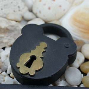 Vintage Wilton Cast Iron Trinket Box Lock Padlock Shape No Key Black ...