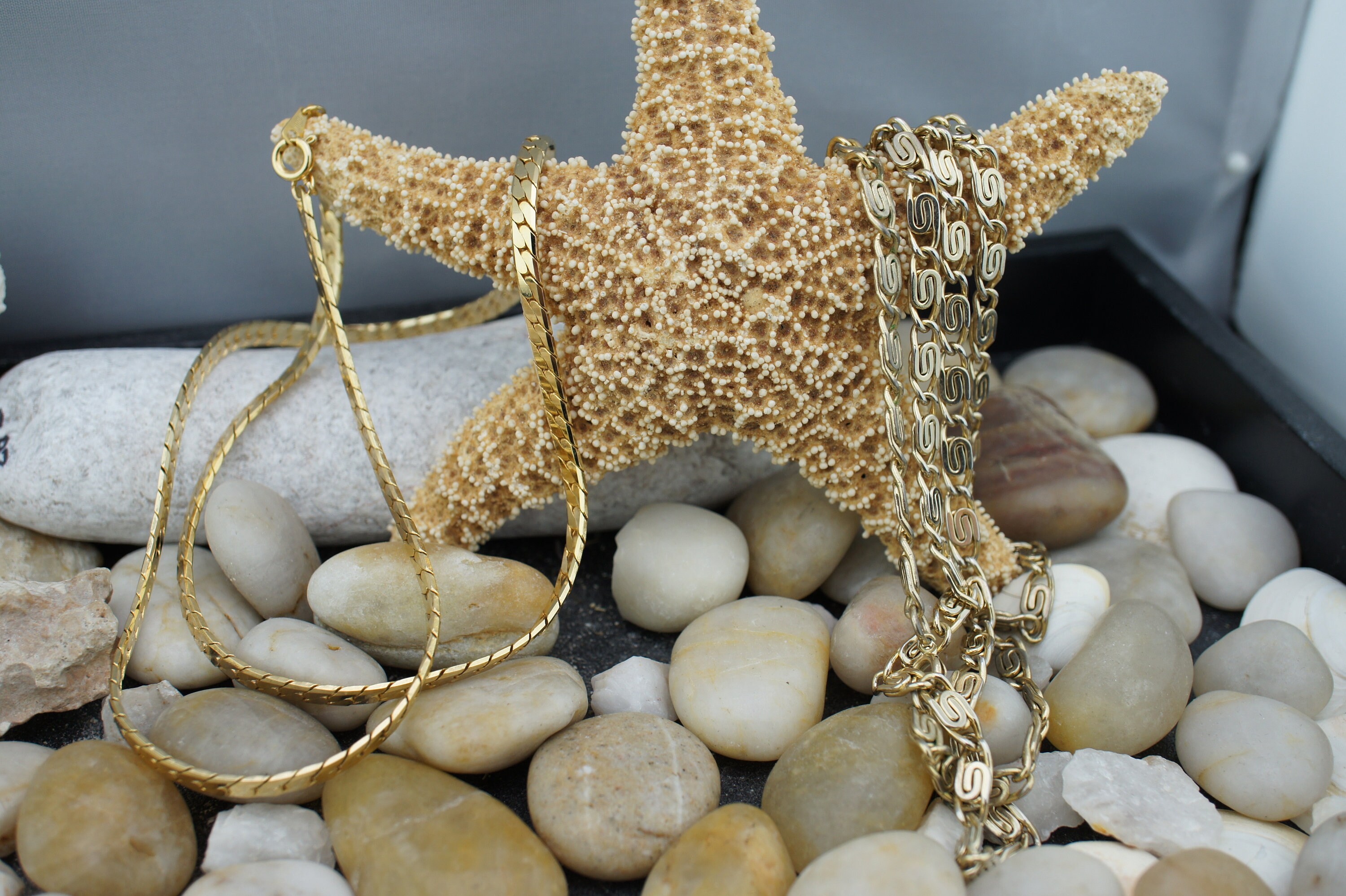 Set of 2 Chains Necklaces Vintage Art Deco Jewelry Gold Tone Chain ...