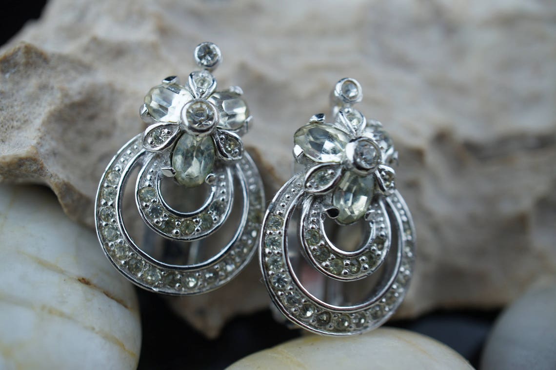 Pennino Vintage Jewelry Art Earrings Rhinestone Silvertone - Etsy