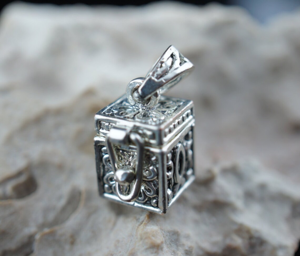 Vintage Designer Silver Tone Prayer Box Pendant Charm Open Top Circa ...