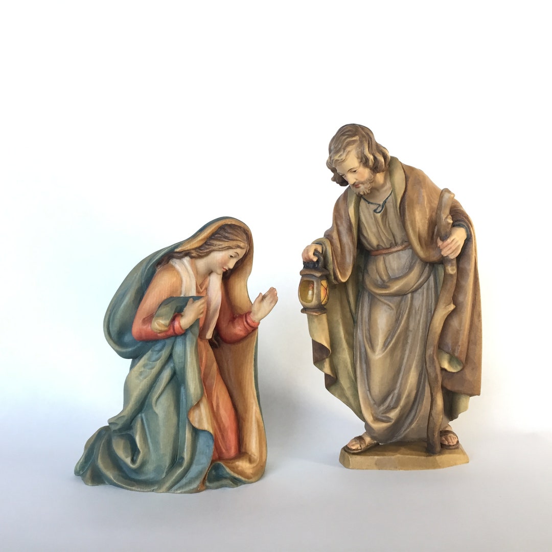 Italian ANRI Wooden Mary & Joseph Nativity Figurines by Ulrich Bernardi ...