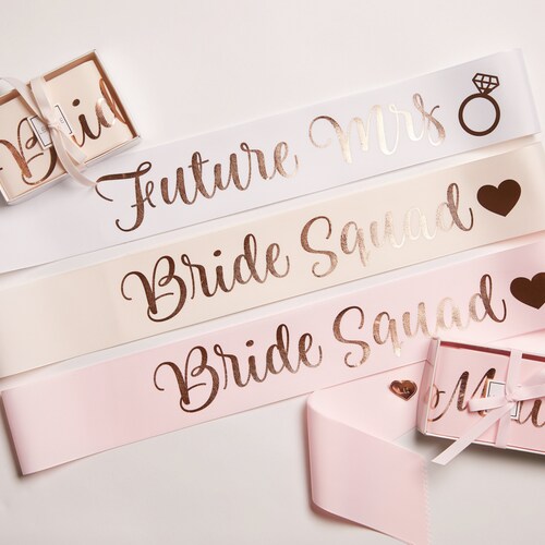 Custom Hens Party Sashes With Pin Included / Bachelorette | Etsy