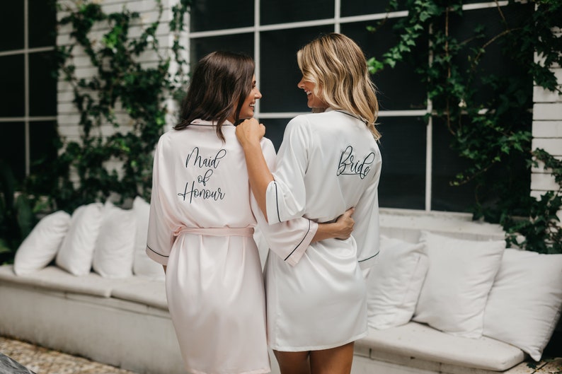Bridesmaid Robes // Bridal Robe // Bride Robe // Bridal Party - Etsy