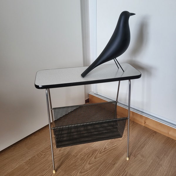 Magazine Rack Table - Etsy