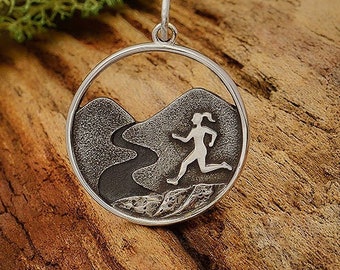 Trail Runner Necklace - Etsy