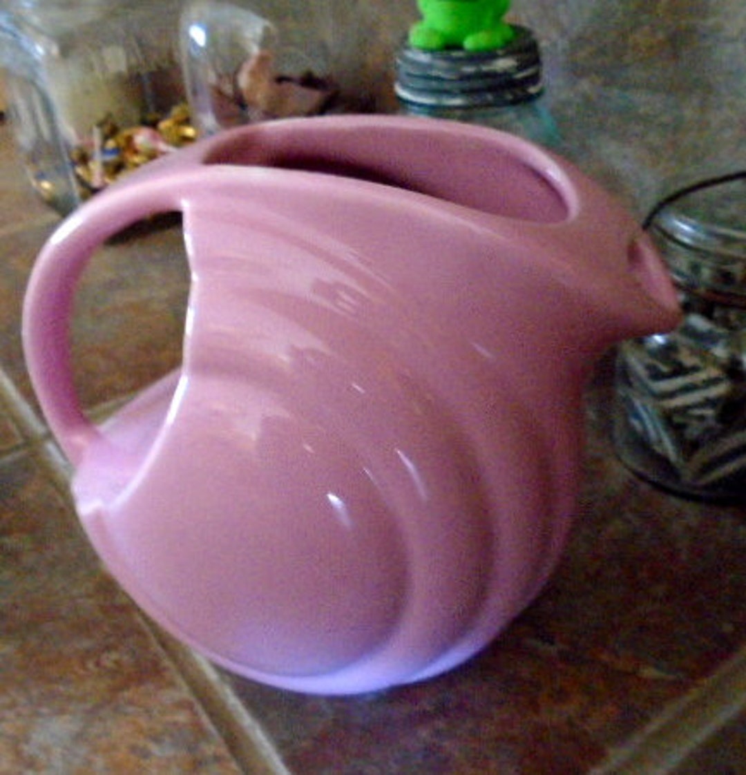 Vintage HALL USA PITCHER, Rose, Pink, Great Condition 7 3/4 X 8 3/4 - Etsy