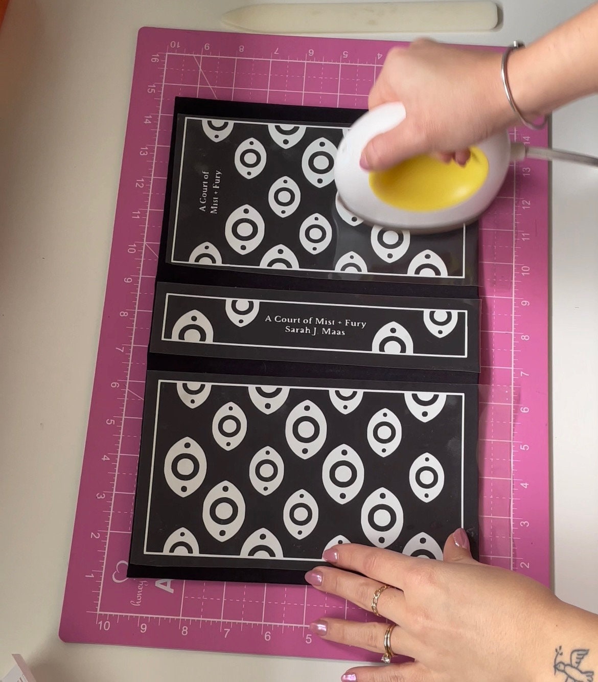 ACOMAF Cover Art Cricut Design Space Digital Download PNG. Penguin ...