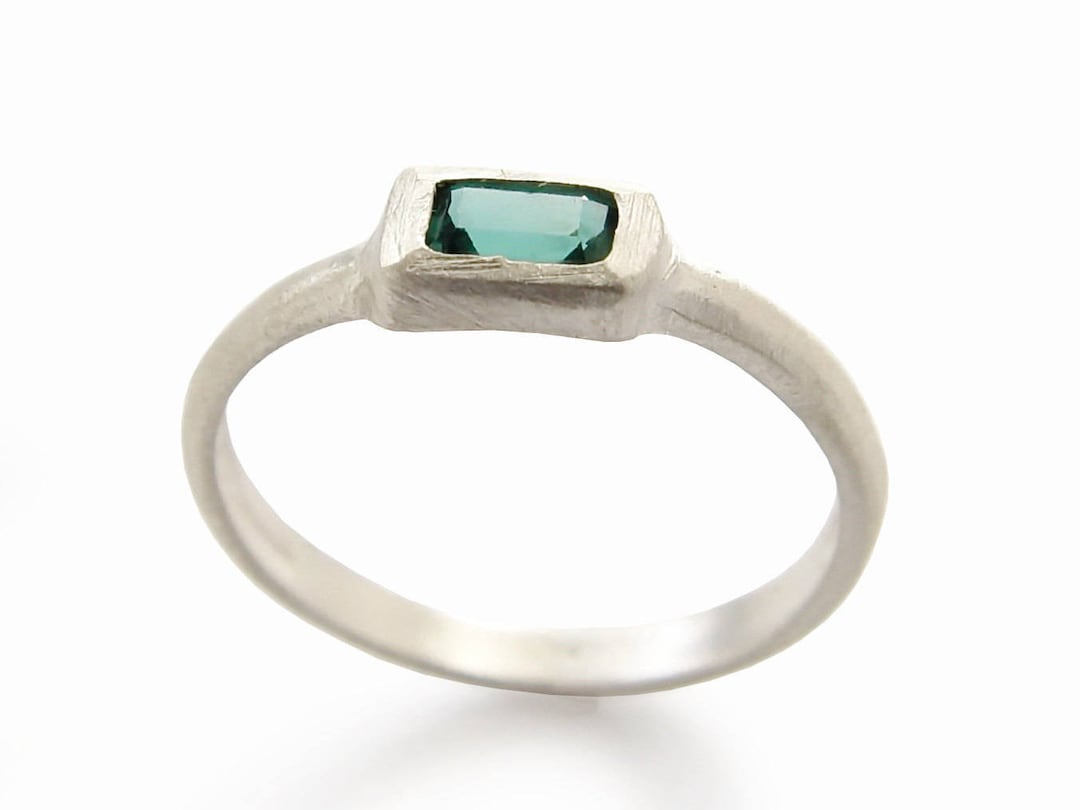 Matte Silver Ring With Square Green Quartz - Etsy