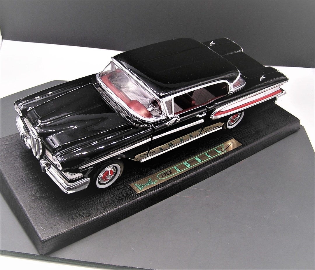 Edsel Citation Hardtop 1958 Diecast Model Road Legends 1:18 2 Dr ...