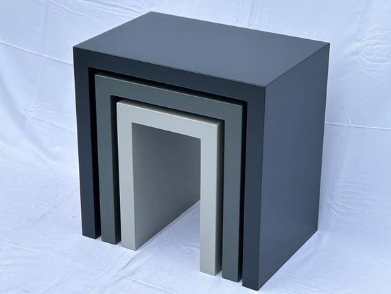 Nest of tables grey gloss store