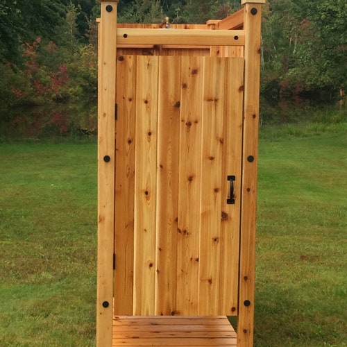 Cedar 4 X 6 Off Grid Outdoor Shower House Building Guide Etsy