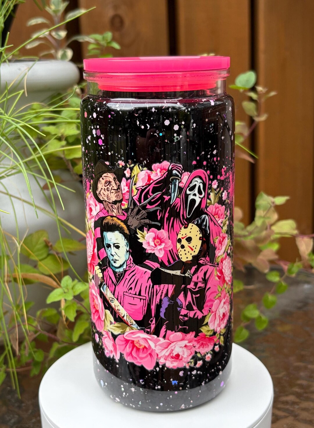 Horror Villains Snow Globe Tumbler: Black Glitter Slasher Cup - Horror ...