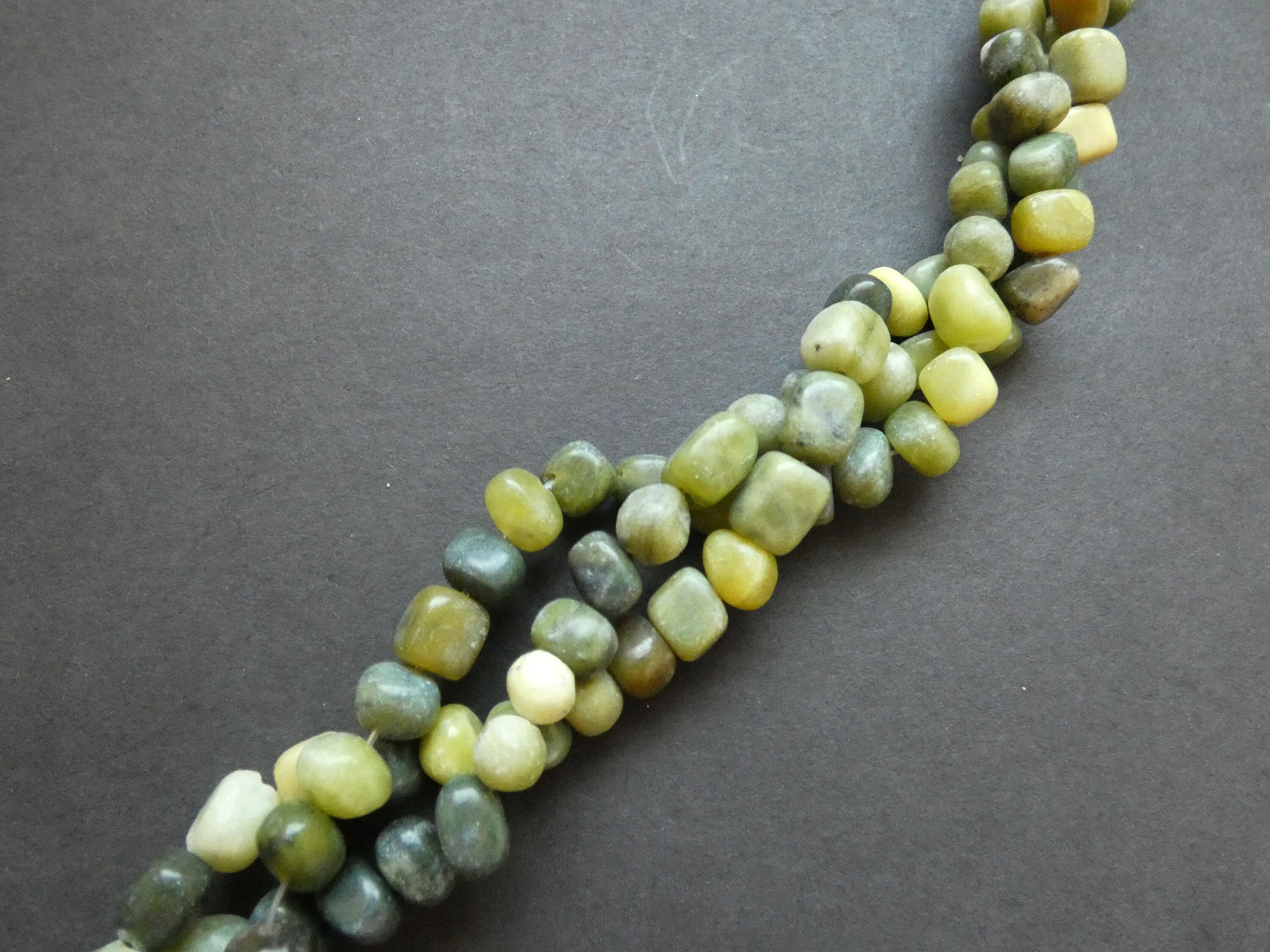 15.5 Inch 3-7mm Natural Serpentine Bead Strand, About 64 Stones, Dark ...