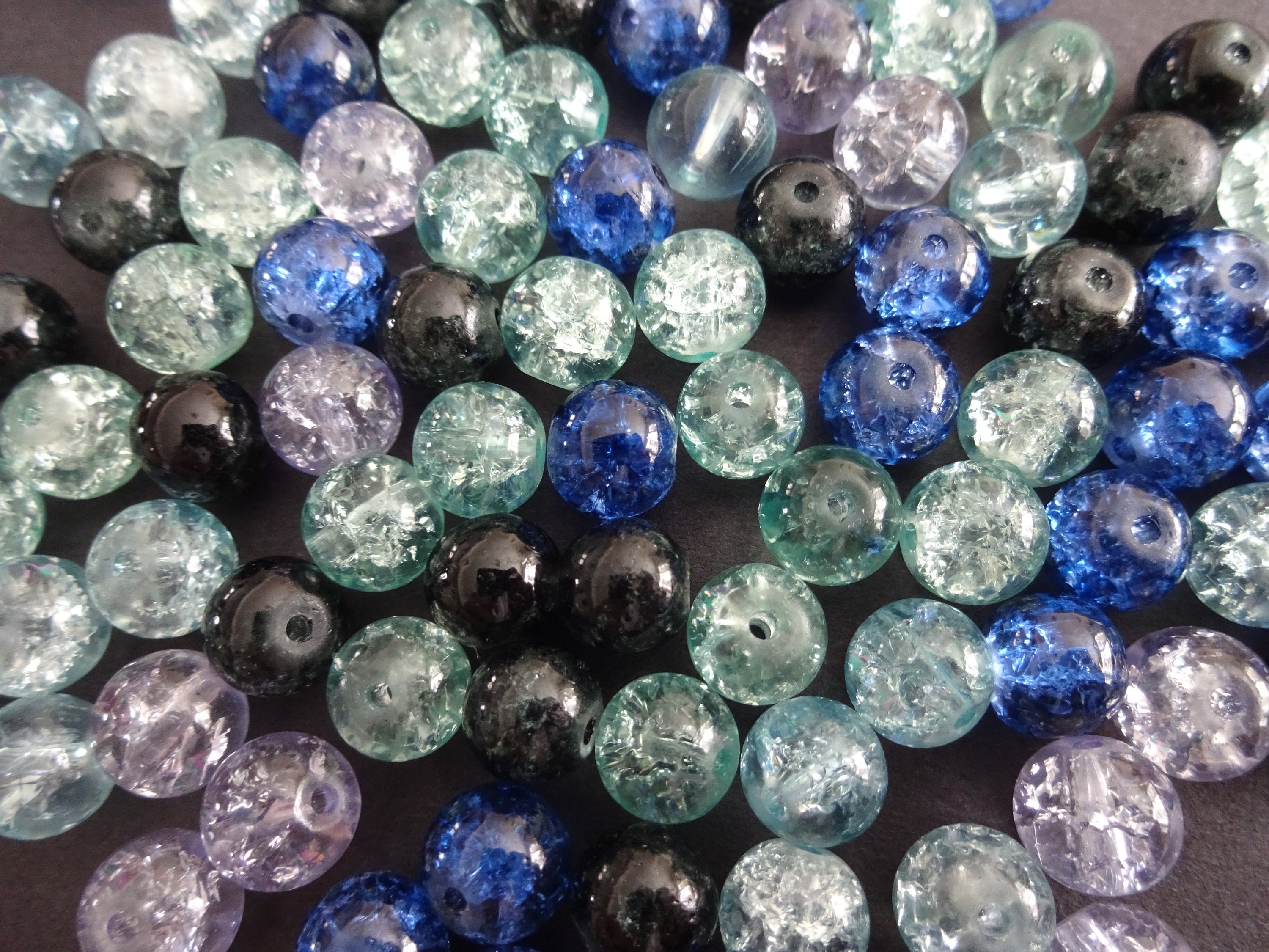 8mm Crackle Glass Ball Bead Mix, Black and Blue Mix, Mixed Lot ...