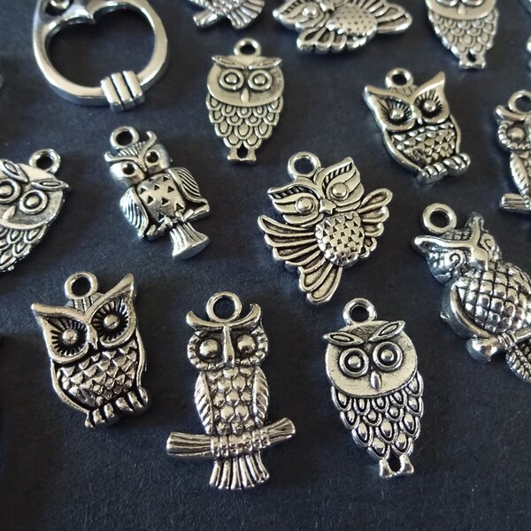 Metal Owl Pendant - Etsy