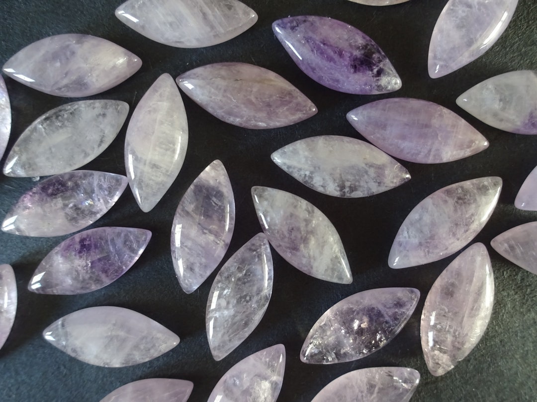 18.5mm Natural Lavender Jade Gemstone Cabochon, Horse Eye Cab, Polished ...