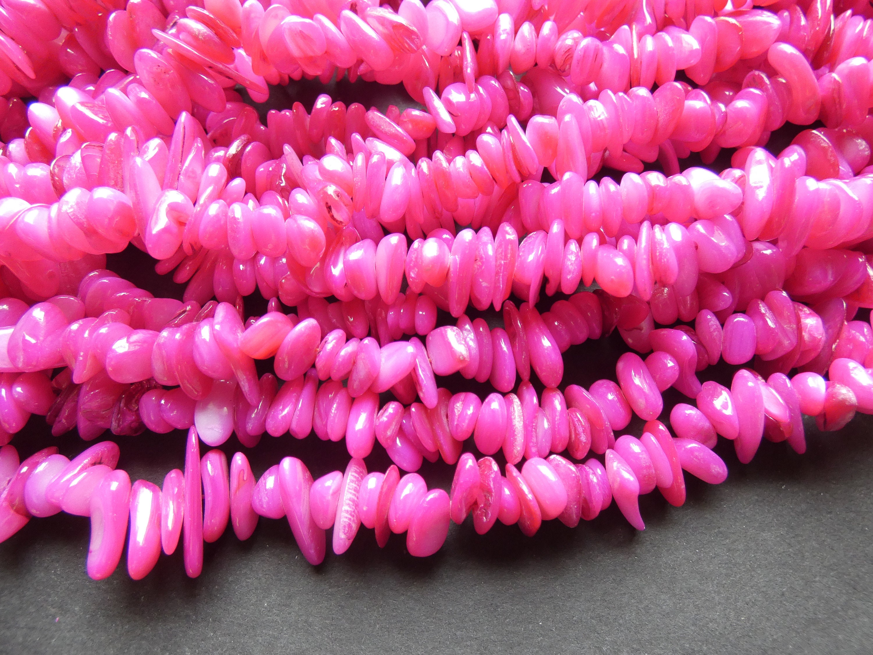 30 Inch 8-28mm Natural Freshwater Shell Bead Strand, Dyed, About 340 ...