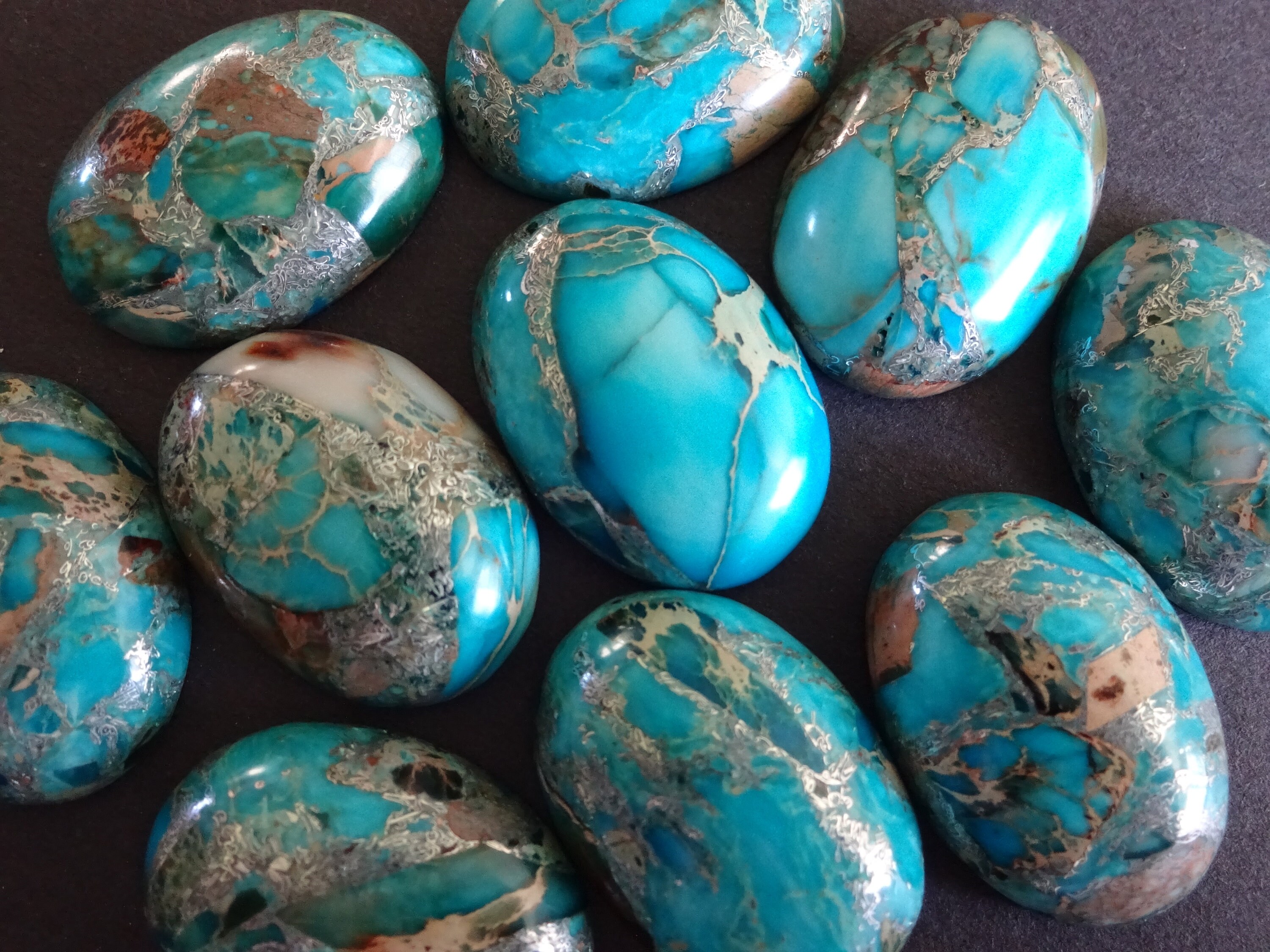 18x26mm Natural Regalite Cabochon With Silver Lines Oval Cabochon