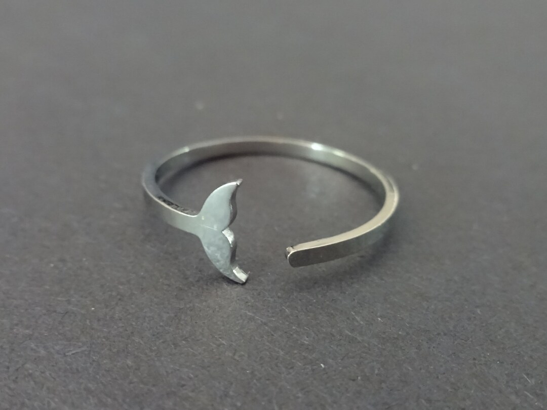 Adjustable Mermaid Tail Ring, Silver Whale Tail Band, Resizable Ring ...