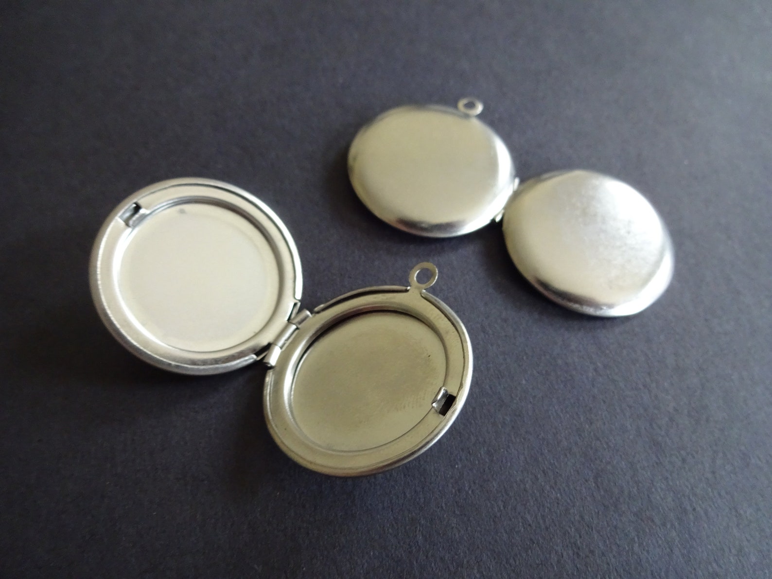 31mm Stainless Steel Locket Pendant Circle Locket Pendant - Etsy