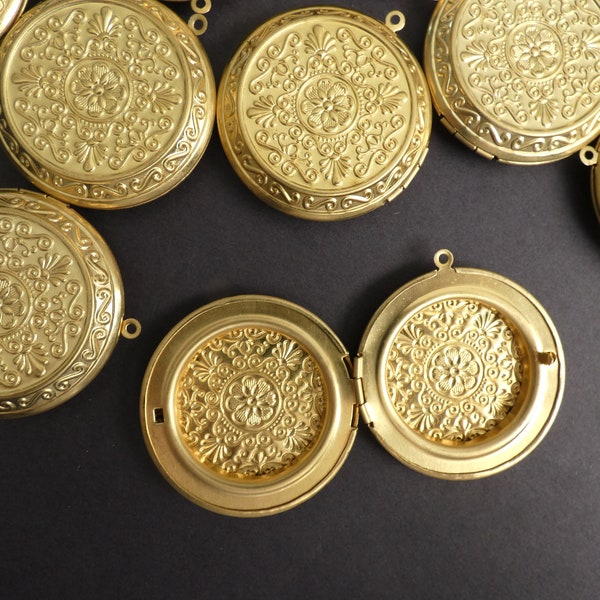 Extra Large Locket - Etsy