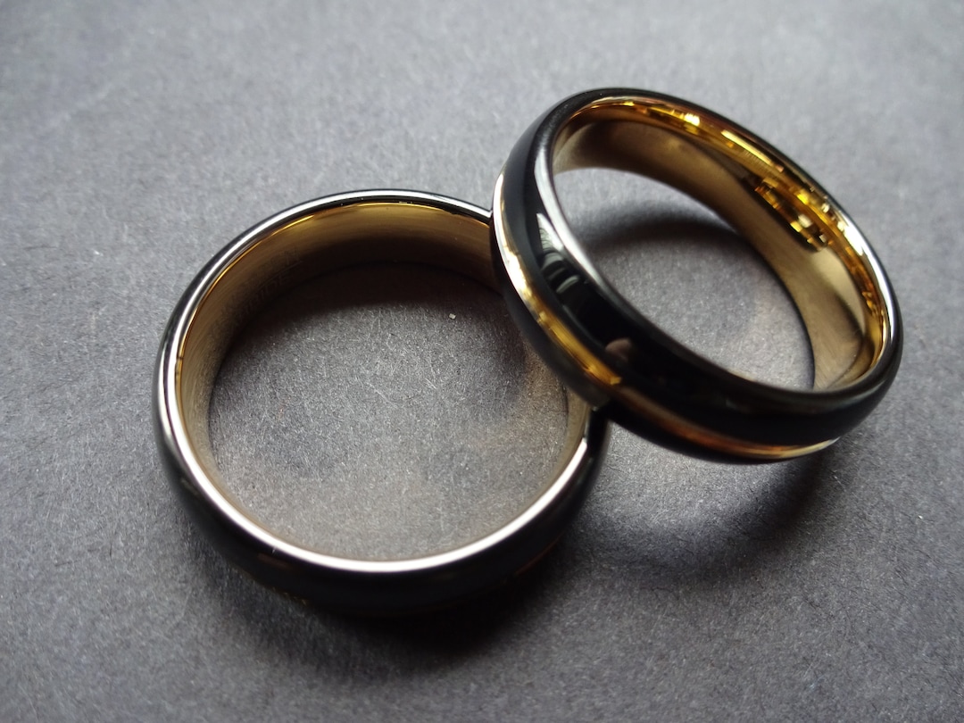 Schwarzer Wolfram mit Gold Inlay, Abgeschrägter Schwarzer Wolfram Ring ...