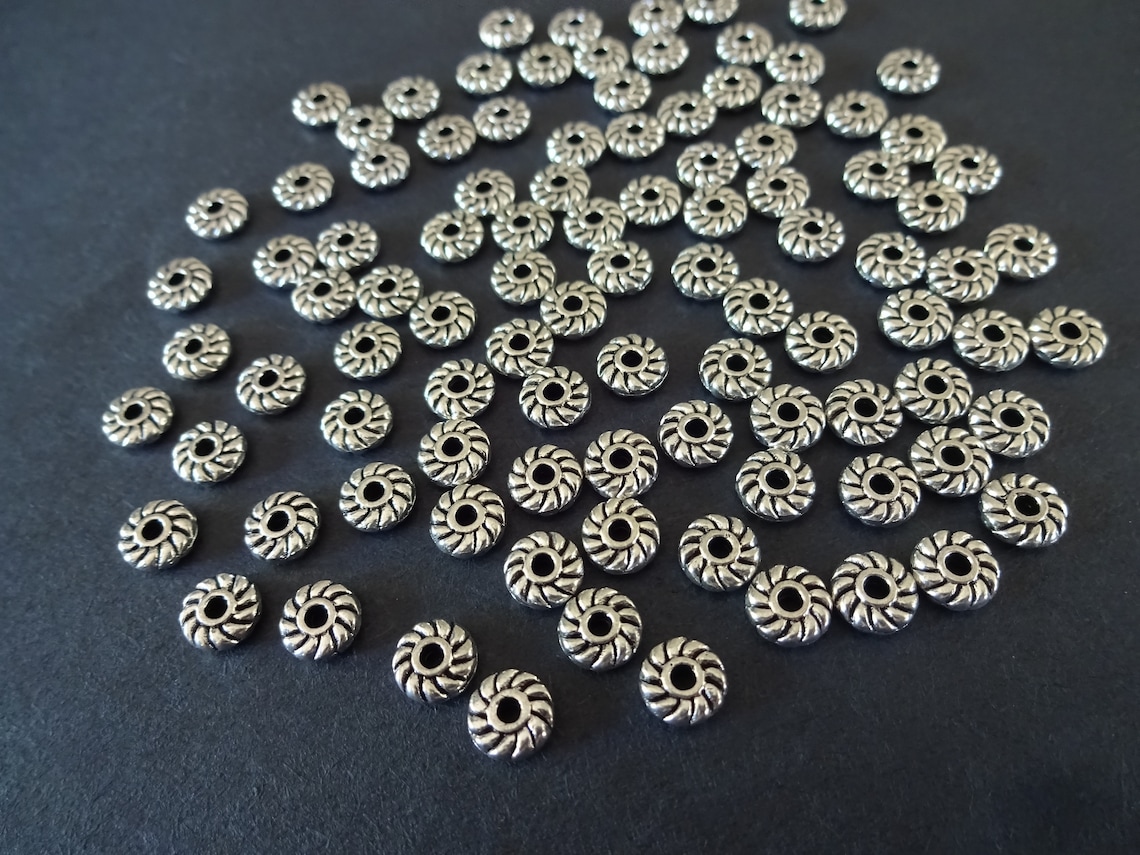 100 PACK of 6mm Flat Round Beads Tibetan Style Metal Bead - Etsy