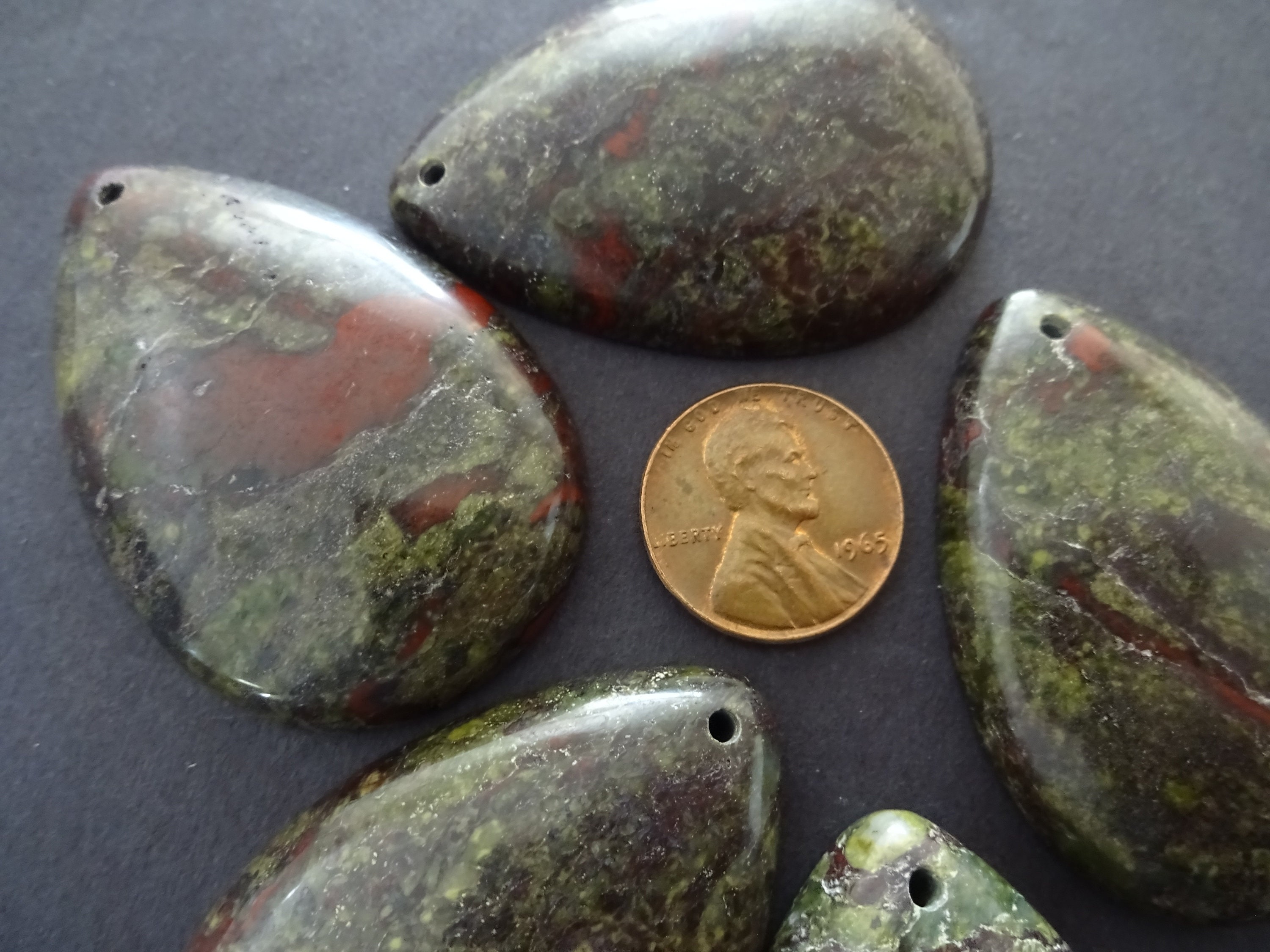 48mm Natural Dragon Blood Quartz Pendant, Drilled, Green & Red ...