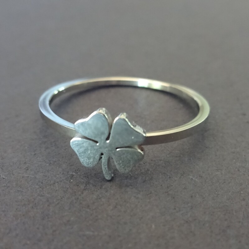 Clover Ring - Etsy