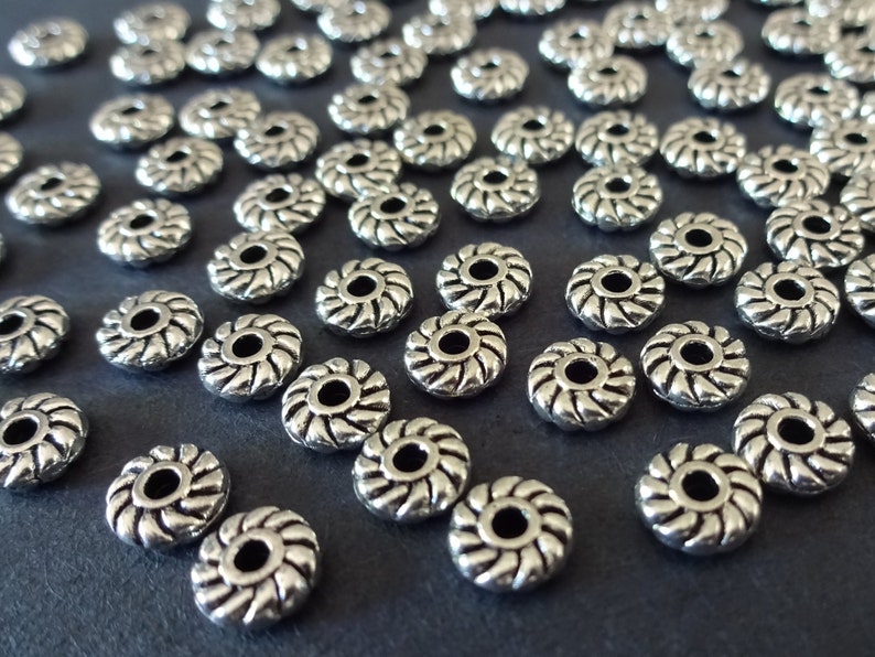100 PACK of 6mm Flat Round Beads Tibetan Style Metal Bead - Etsy