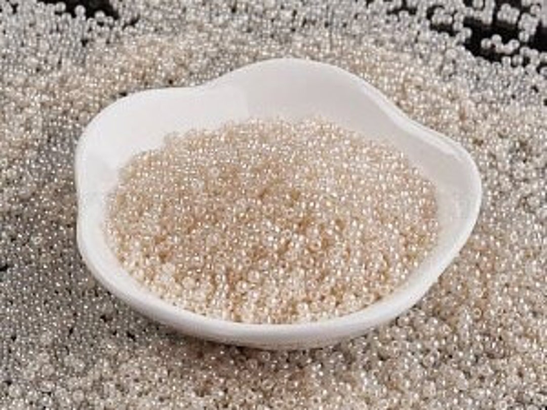 11/0 Toho Seed Beads, Ceylon Light Ivory (147), 10 Grams, About 933 ...
