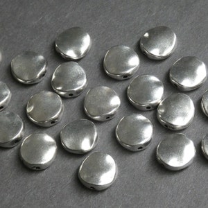 20 PACK of 12mm Flat Round Wavy Beads, Tibetan Style Metal Bead, Metal ...