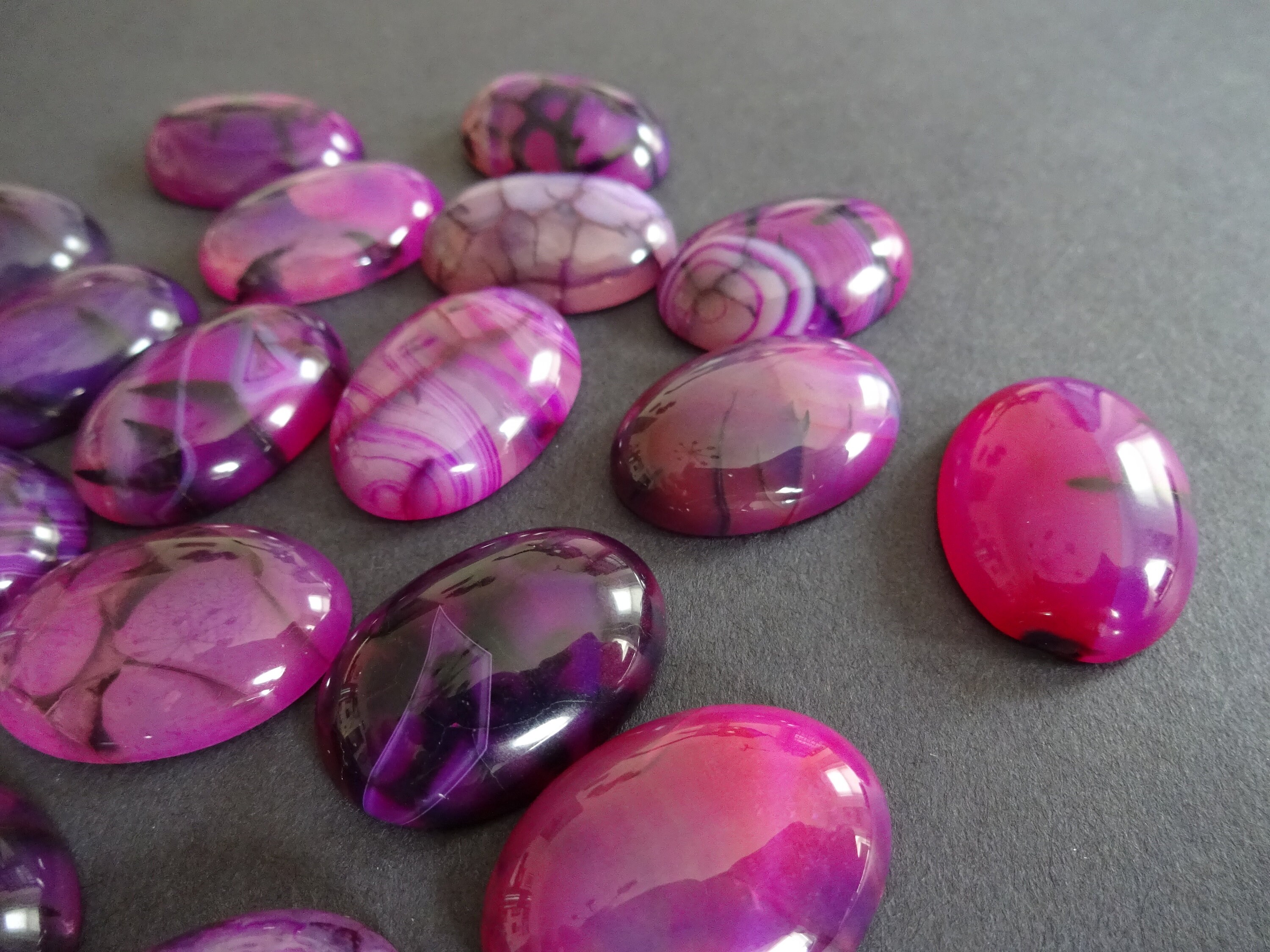 24x17x6mm Natural Dragon Veins Agate Gemstone Cabochon, Dyed, Oval ...