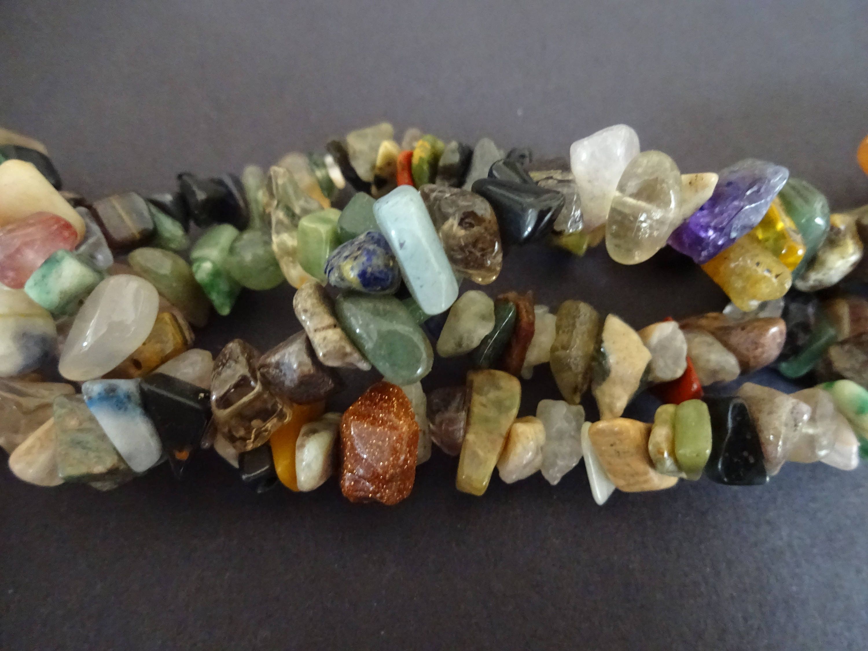 About 250 Mixed Natural Gemstone Beads, 32 Inch Strand, 5-8mm Chip ...