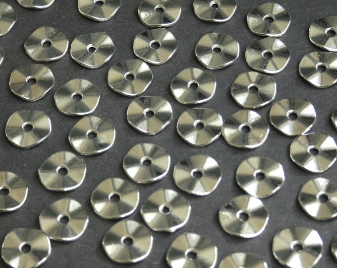 100 PACK 10x1mm Flat Round Alloy Metal Silver Beads, Wavy Metal Spacers ...