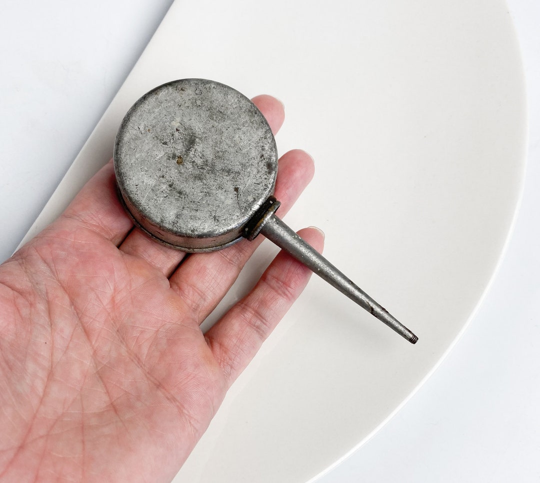 Antique Vintage Tin Mental Oiler, Small, Miniature Oil Can. Silver Tone ...