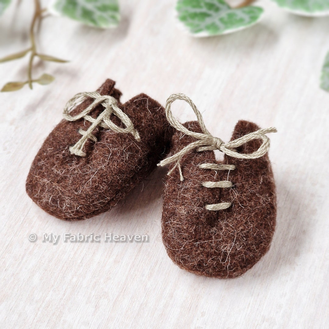 Doll's Felt Shoes With Laces EASY Sewing Pattern PDF for 40cm / 16 ...